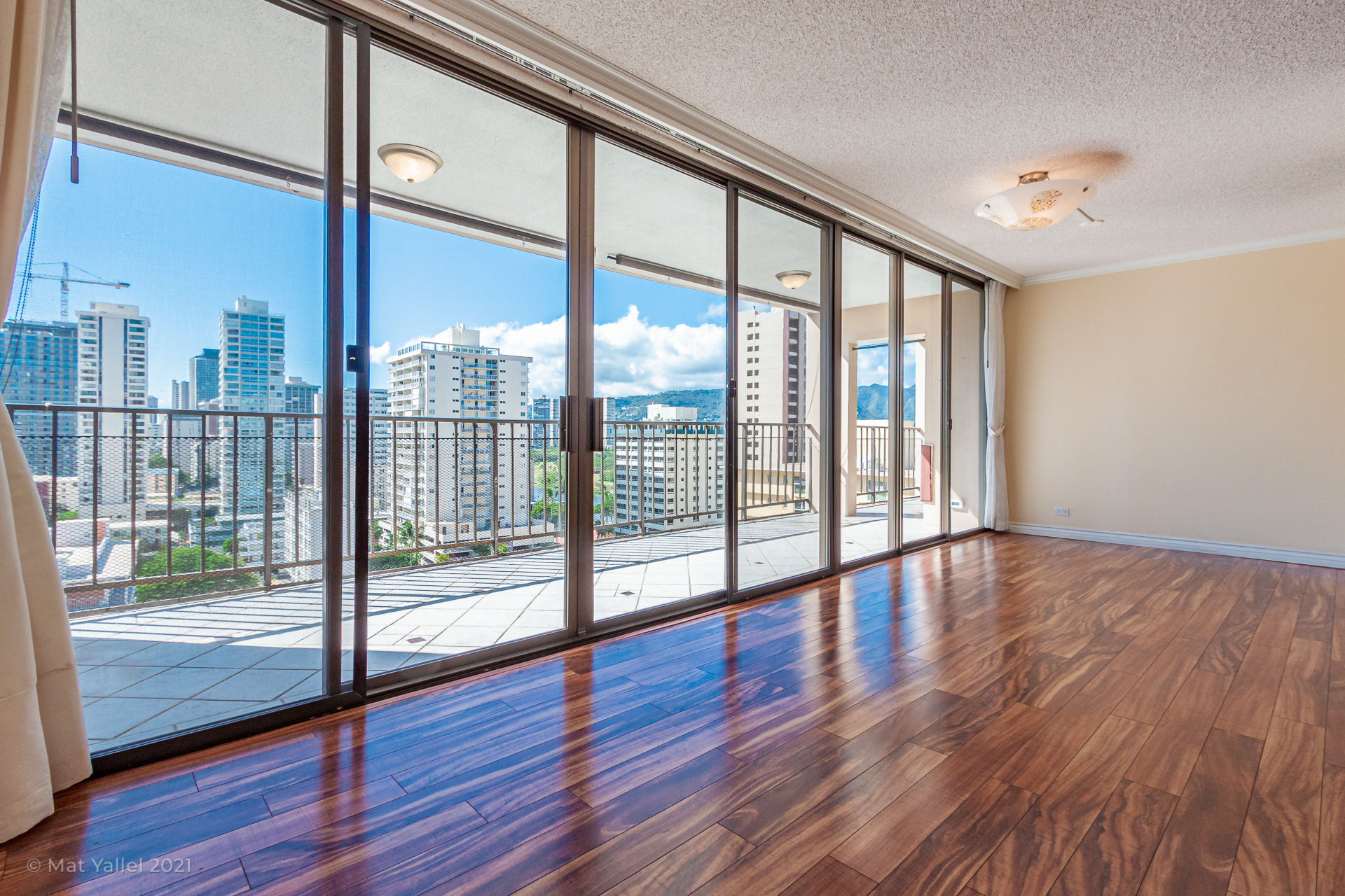 250 Ohua Ave #PHA, Honolulu, HI 96815