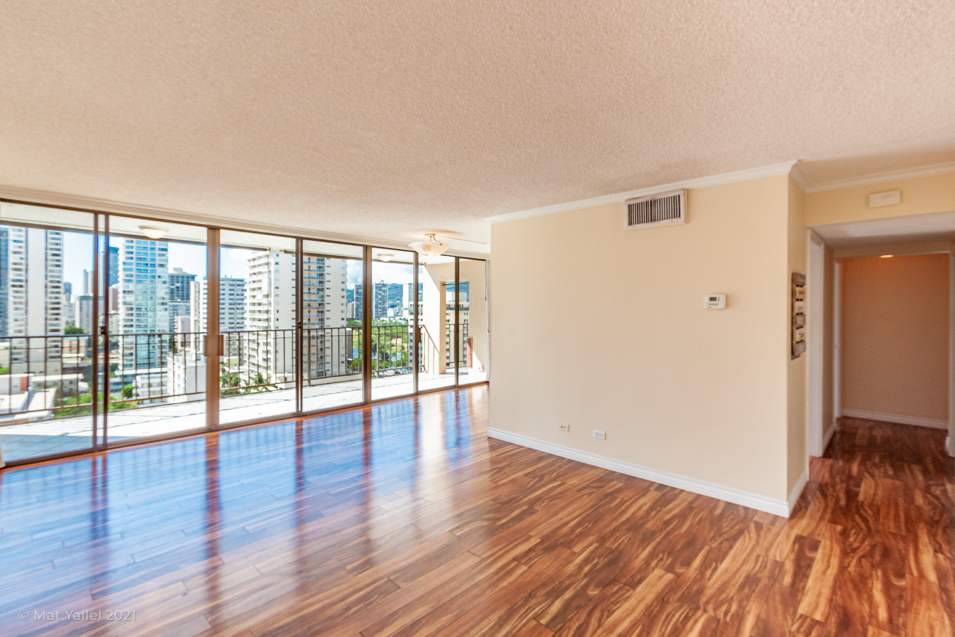 250 Ohua Ave #PHA, Honolulu, HI 96815